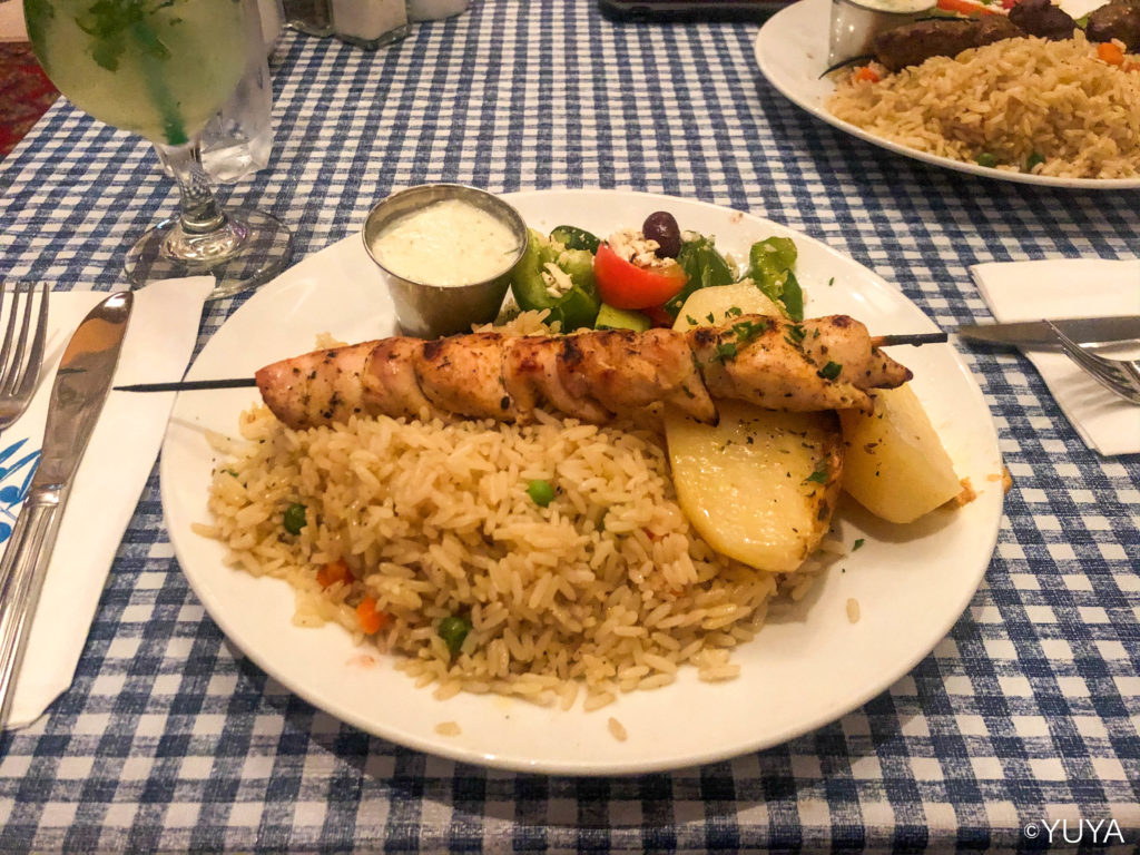 【Stepho's Souvlaki Greek Taverna】ボリューム満点のギリシャ料理【バンクーバー・ダウンタウン】 - YUYA ...